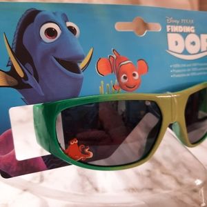 Disney | Accessories | 4 2 Disney Finding Dory Sunglasses Nwt Kids ...